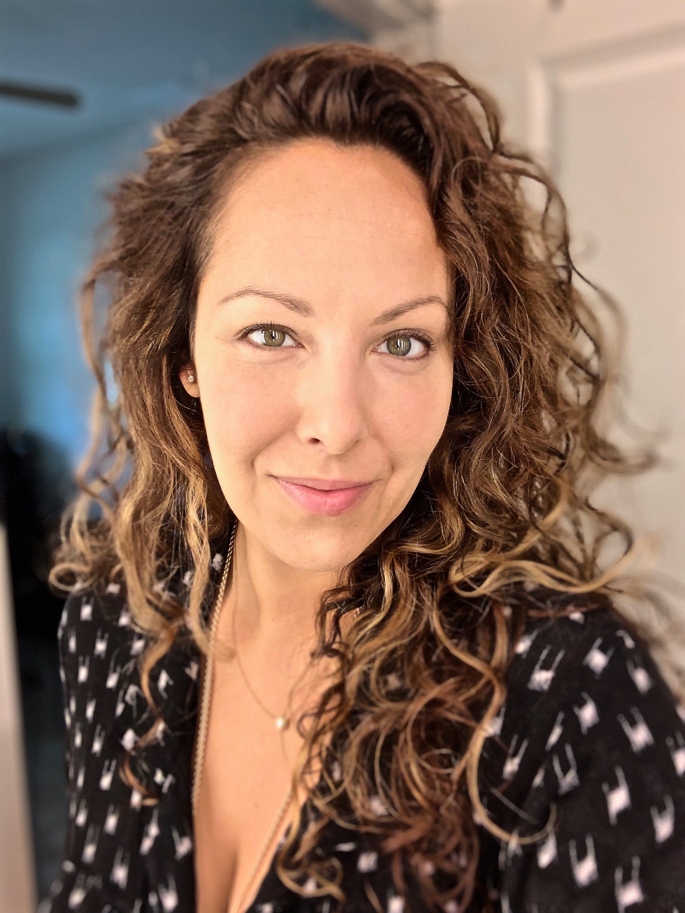Beatriz Abella – Medium
