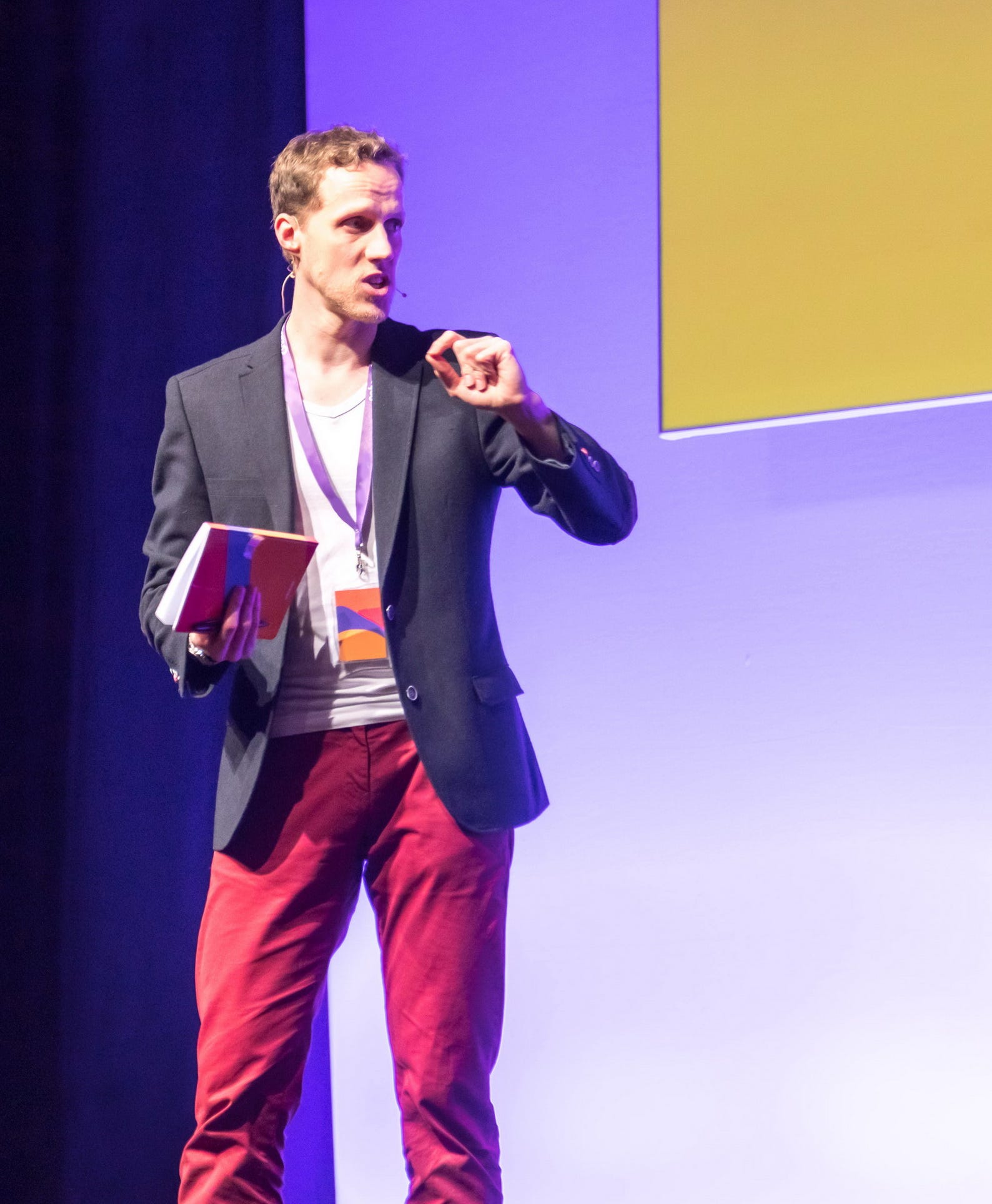 Robert Kalweit – Medium