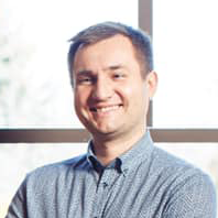 Dmytro Vezhnin – Medium