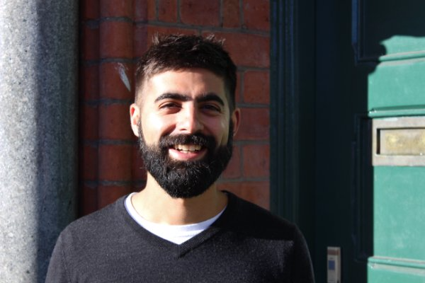 Simon Borkin – Medium