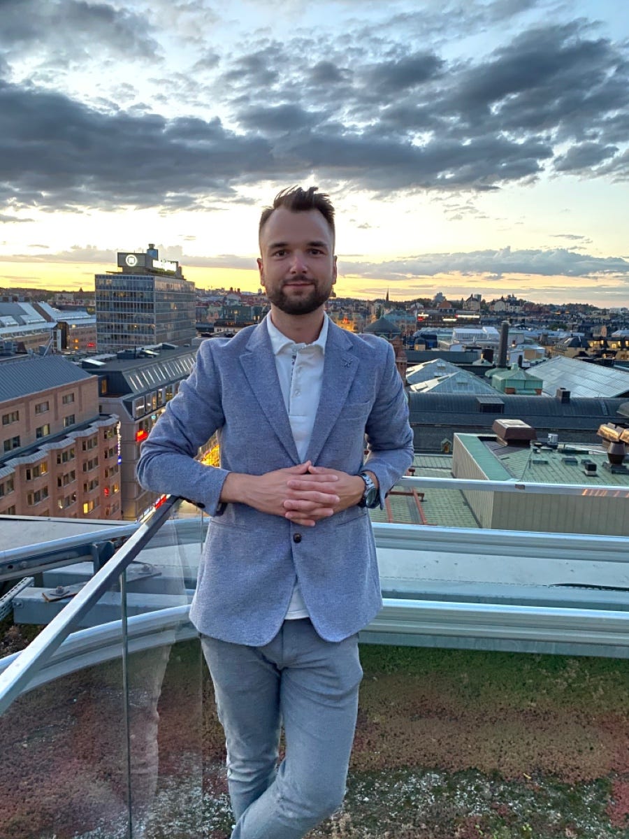 Alexander Berg – Medium