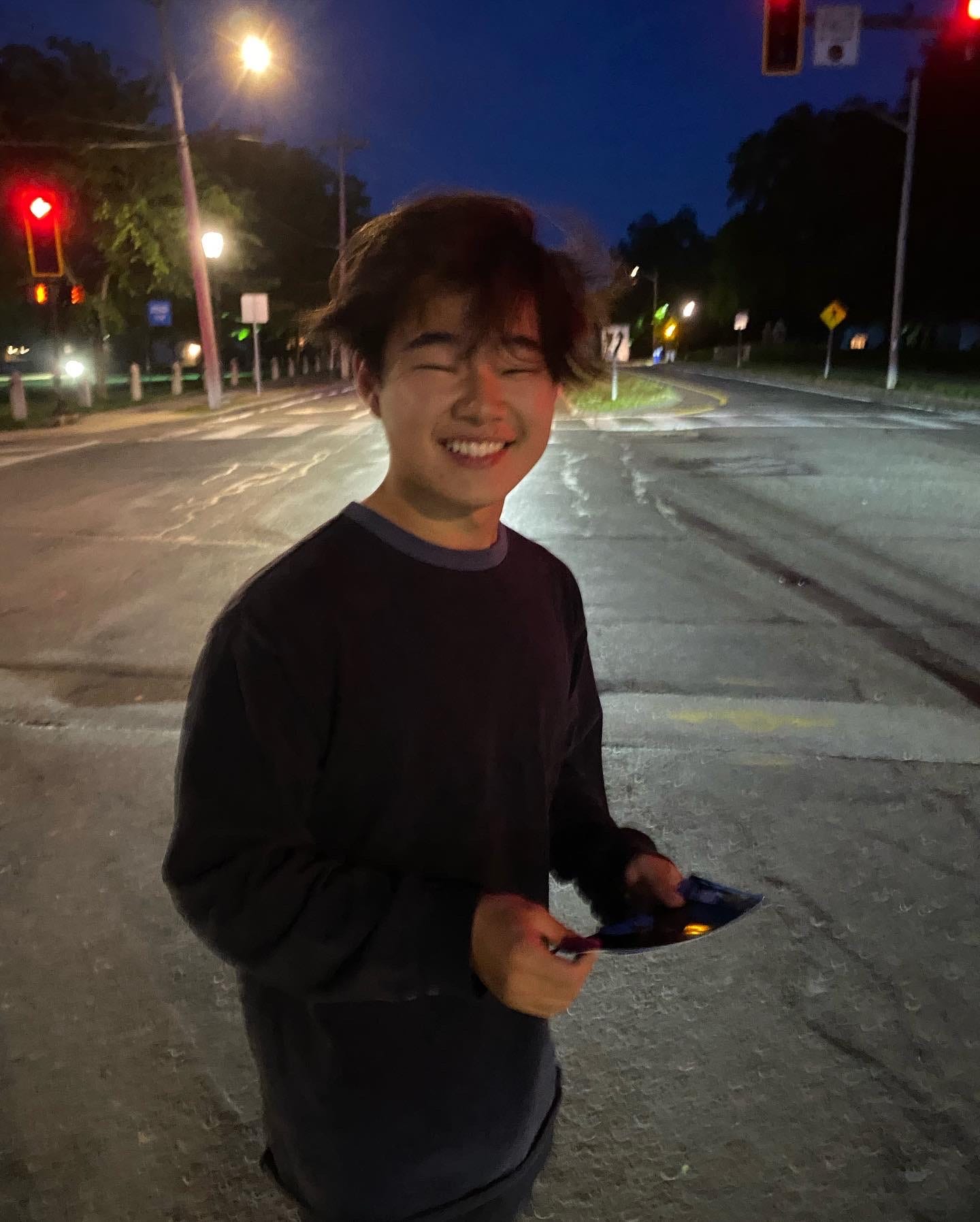 Laerdon Kim – Medium