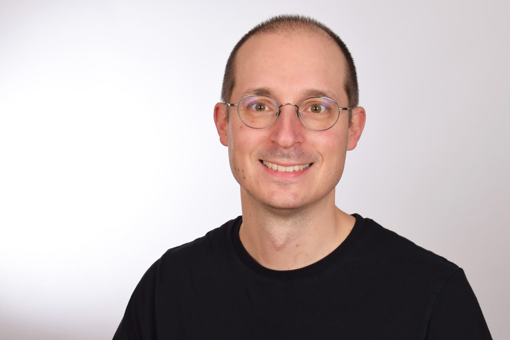 Philipp Mahr – Medium