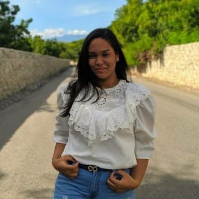 Nancy Matos – Medium