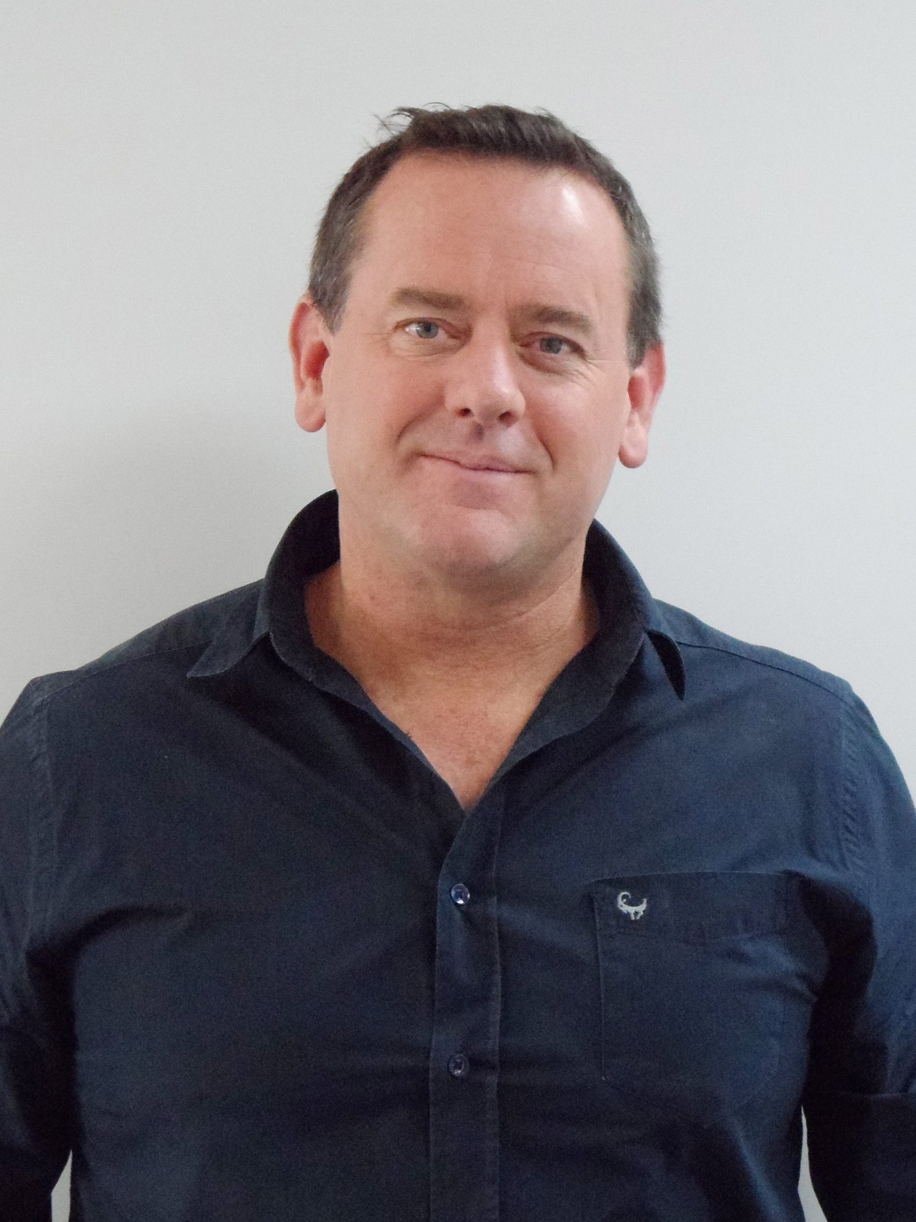 Richard Ian Creighton – Medium