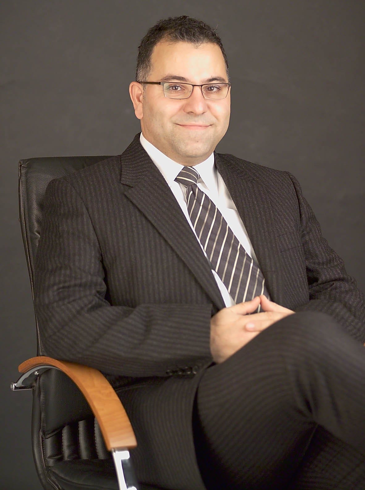 Erkan Tekman – Medium