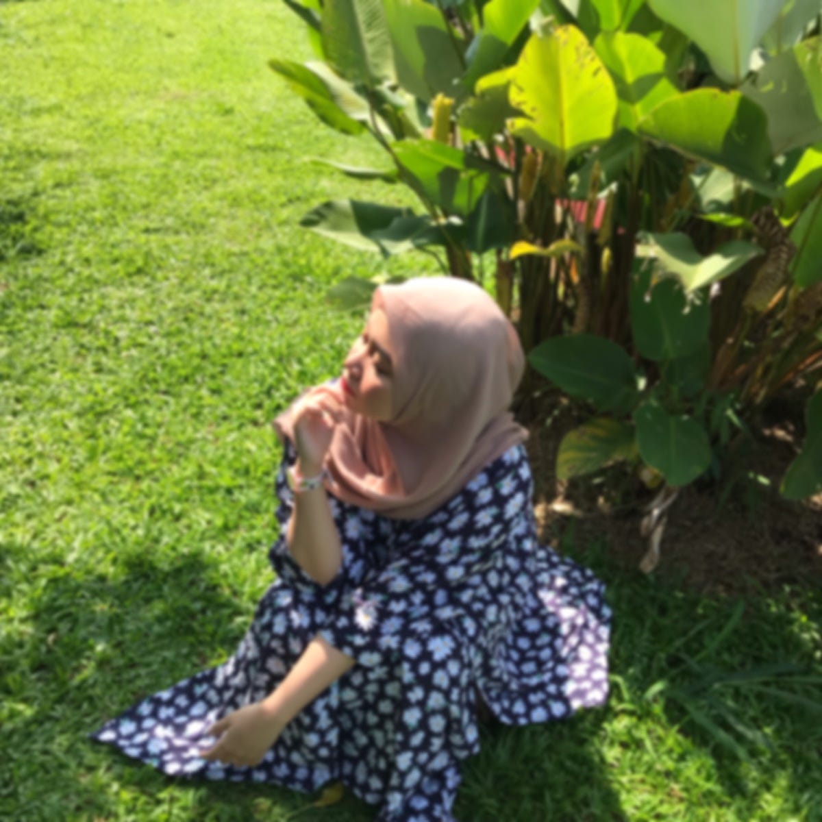 Shéila H. – Medium