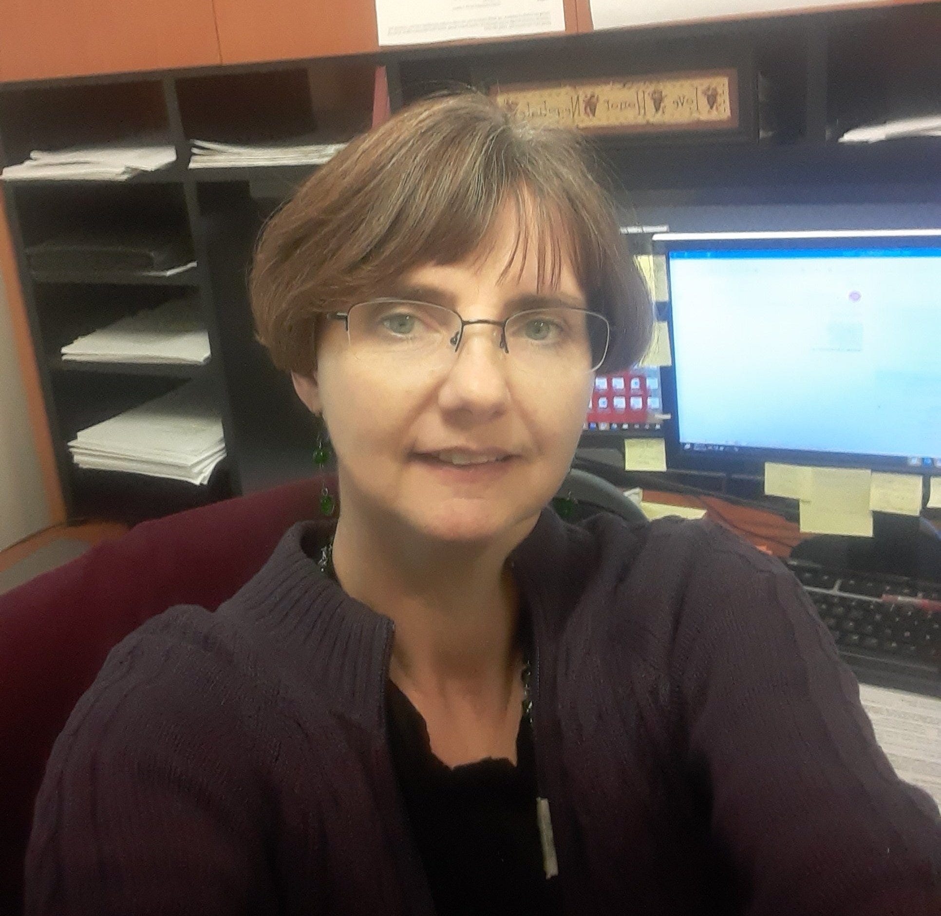 Gloria Stern – Medium