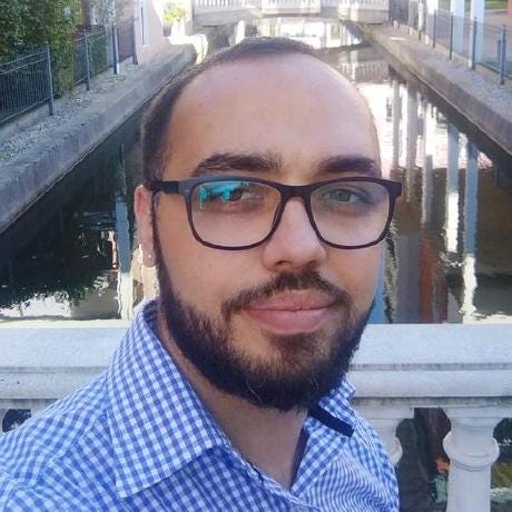 Denis J. – Medium