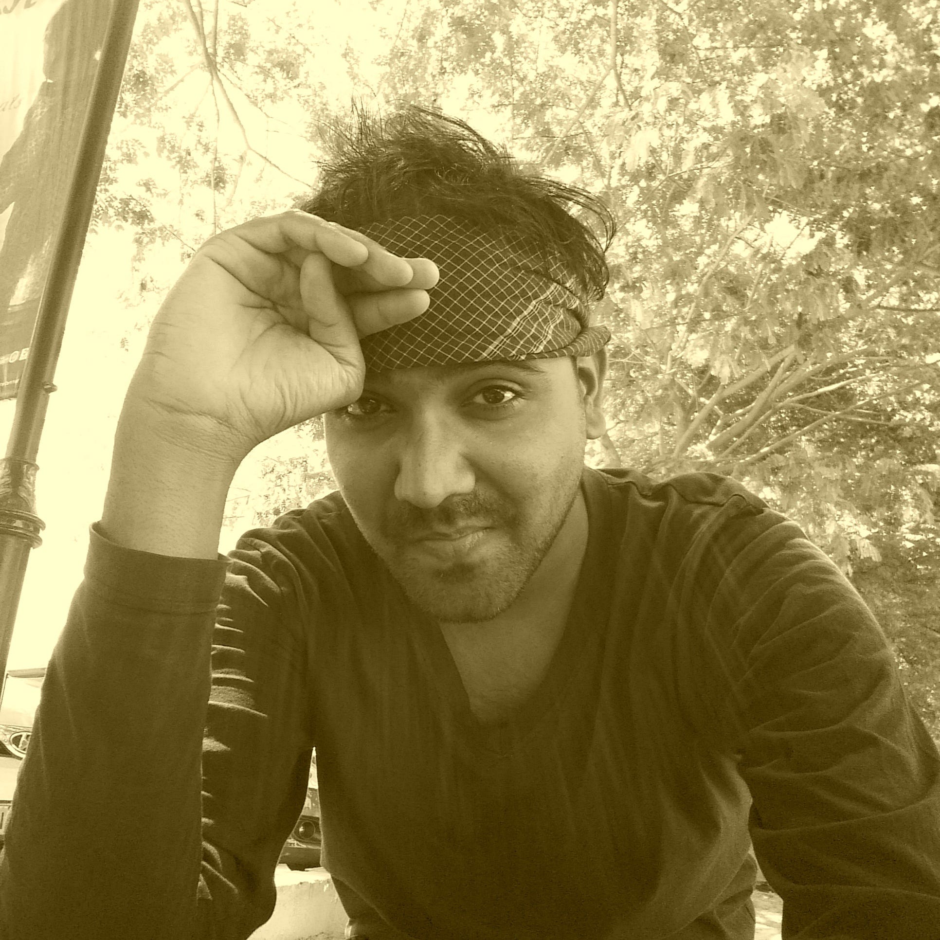 About – Lingesh B – Medium