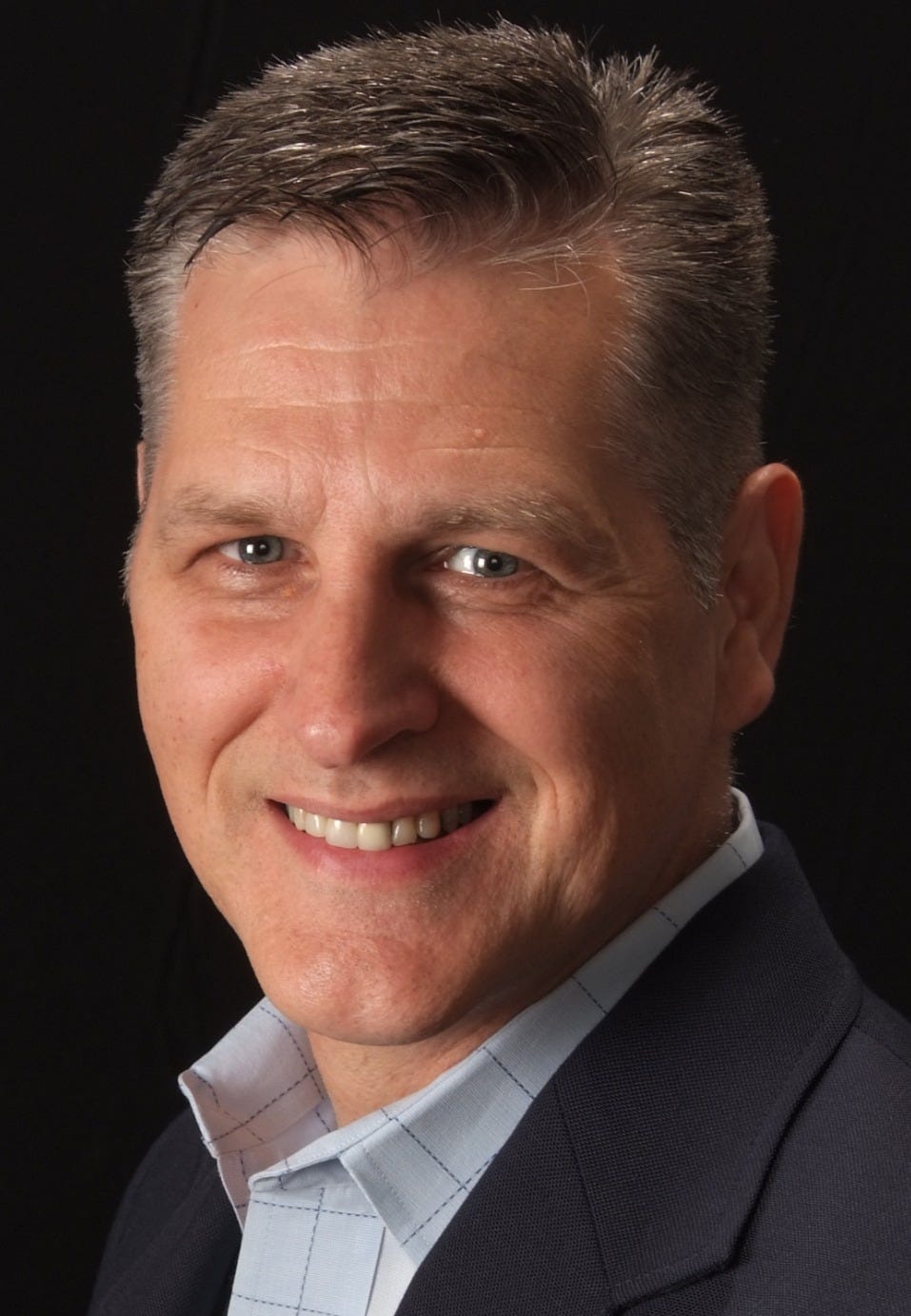 Steve Moore – Medium