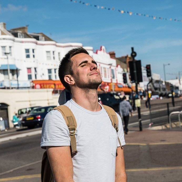 Harry Bond – Medium