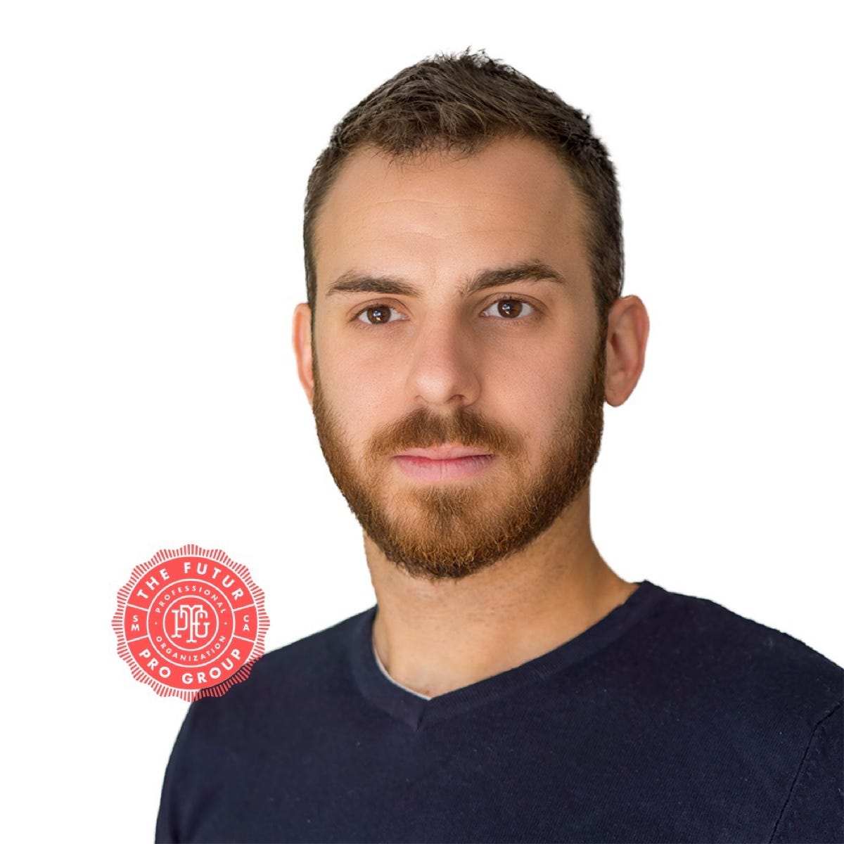 Daniel Brassnyo – Medium