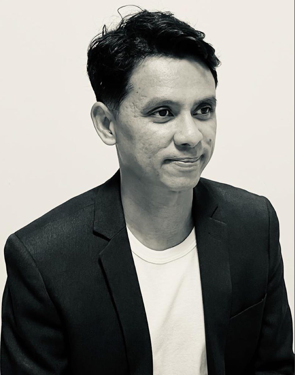 Gunalan R – Medium