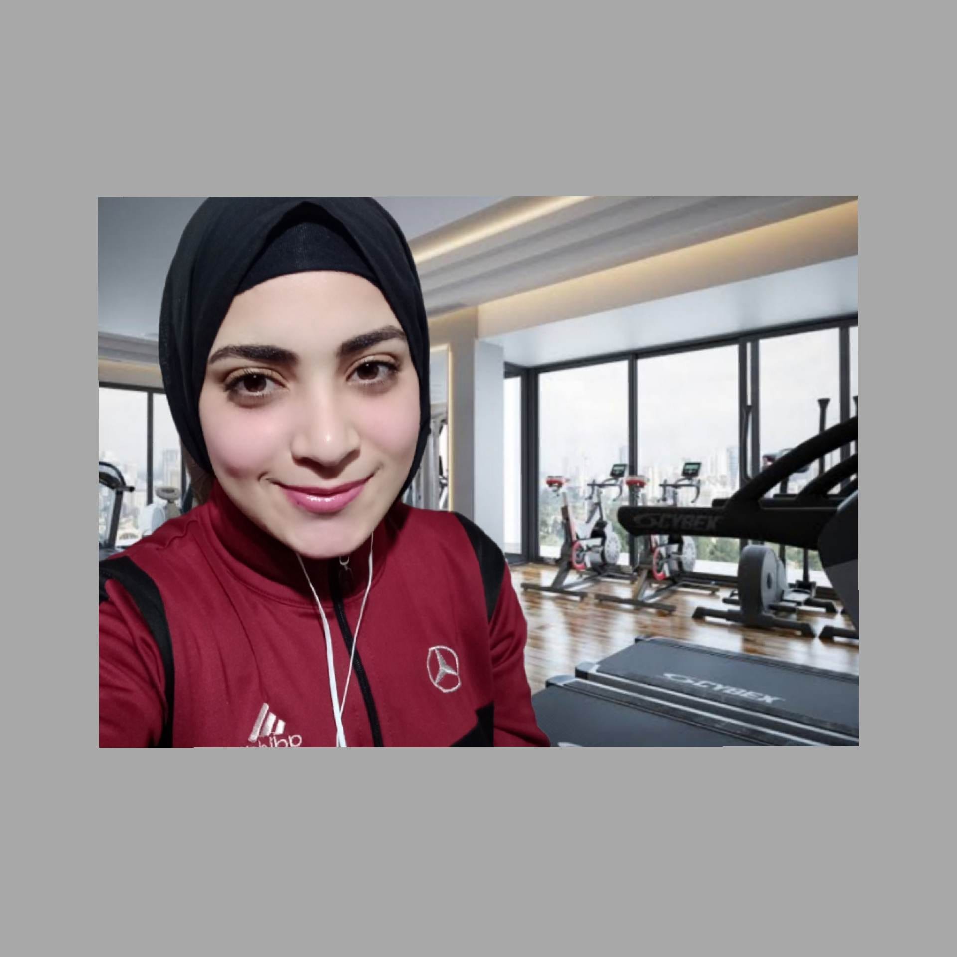 Andi Kola – Medium