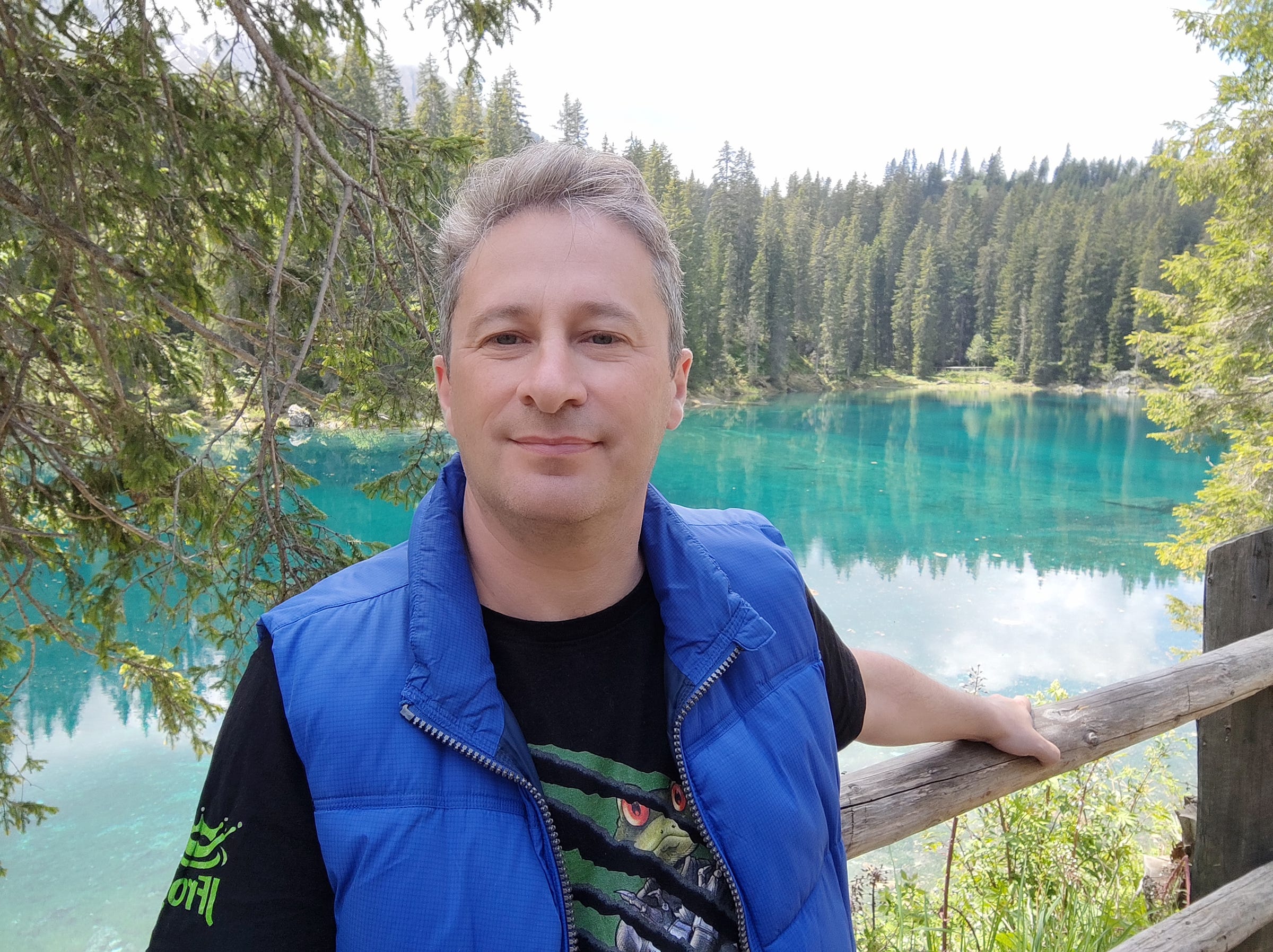 Dmitry Romanoff Medium
