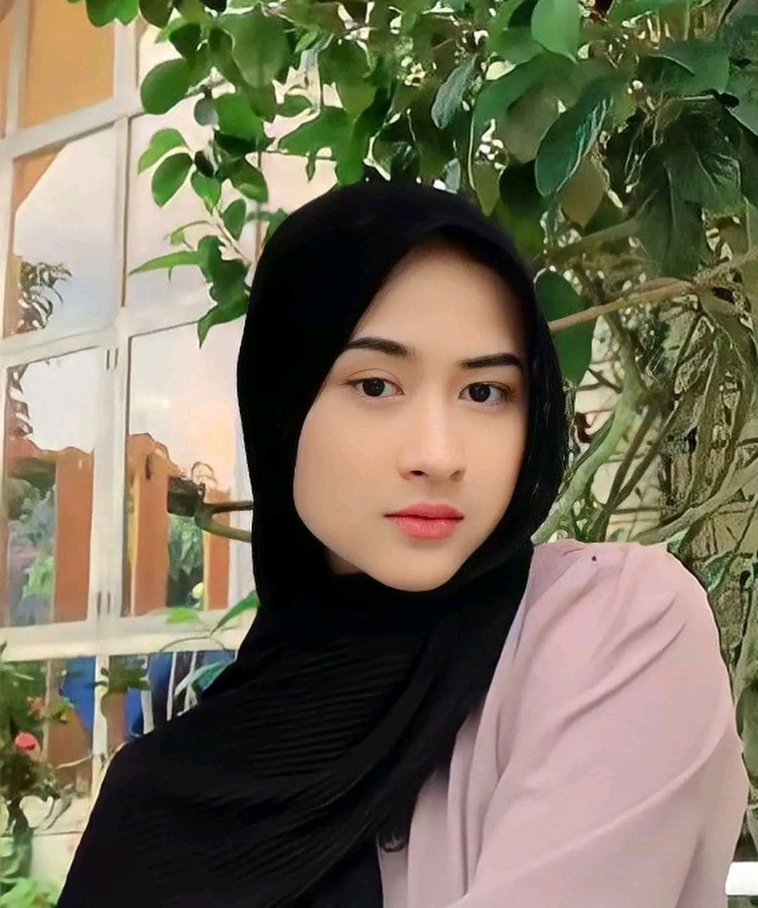 Felicya Ryn – Medium