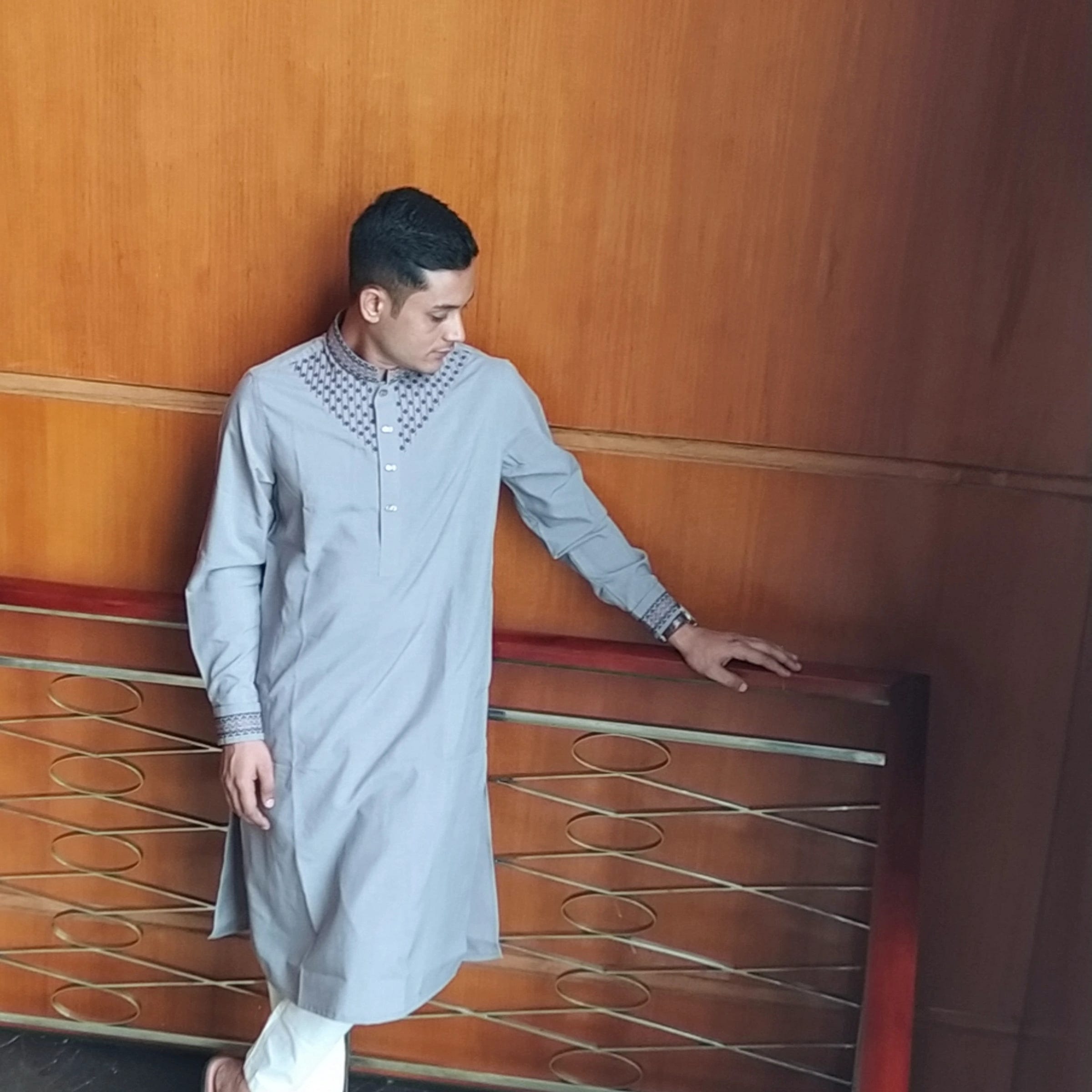 Abu Rahat Emon – Medium