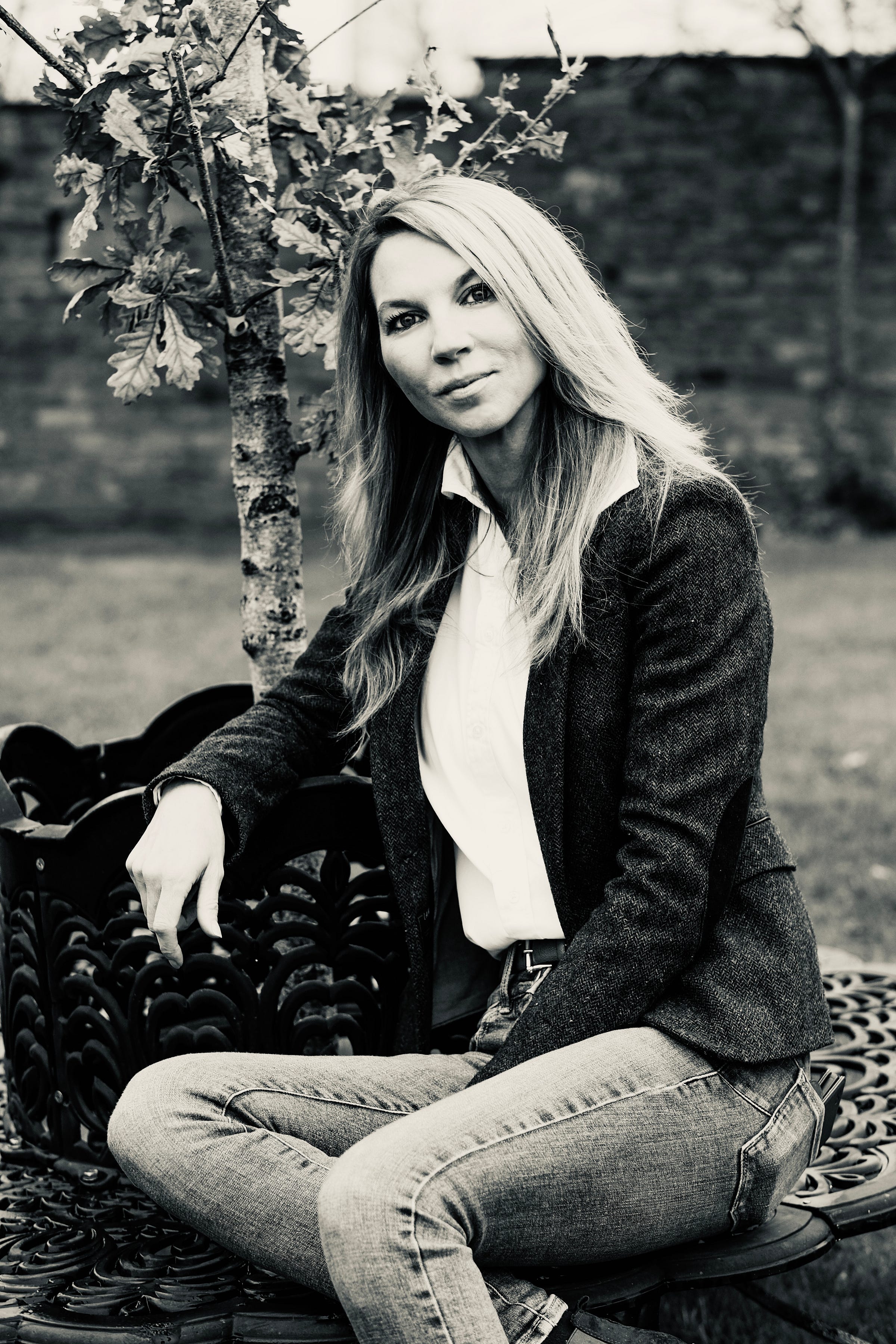Louise Sanders – Medium