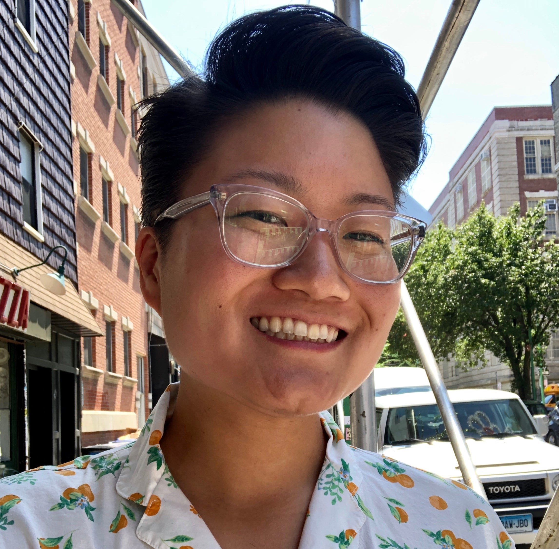Annette Cheng – Medium