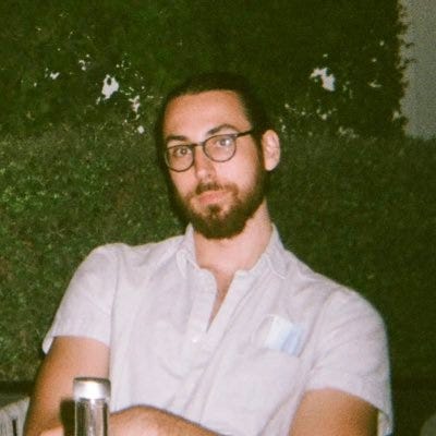 Calvin Carr – Medium