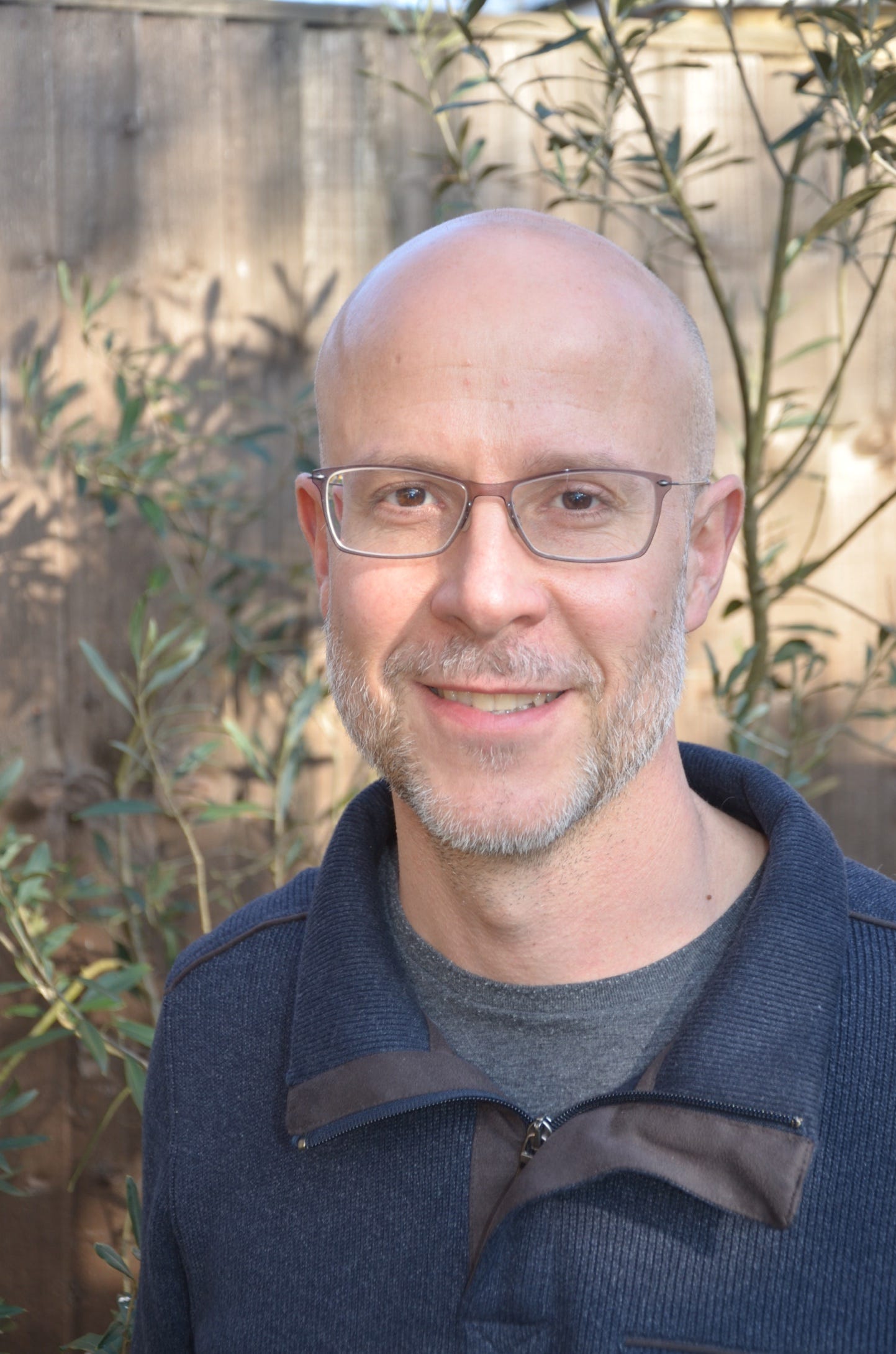 Robert Yeo – Medium