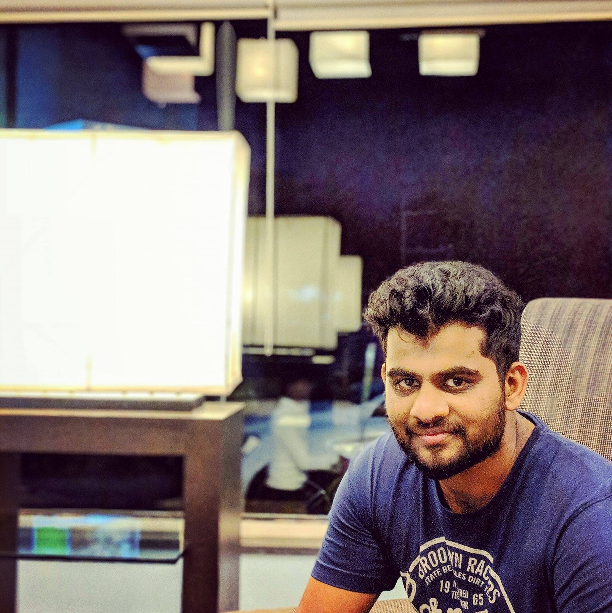 Vignesh Suresh – Medium