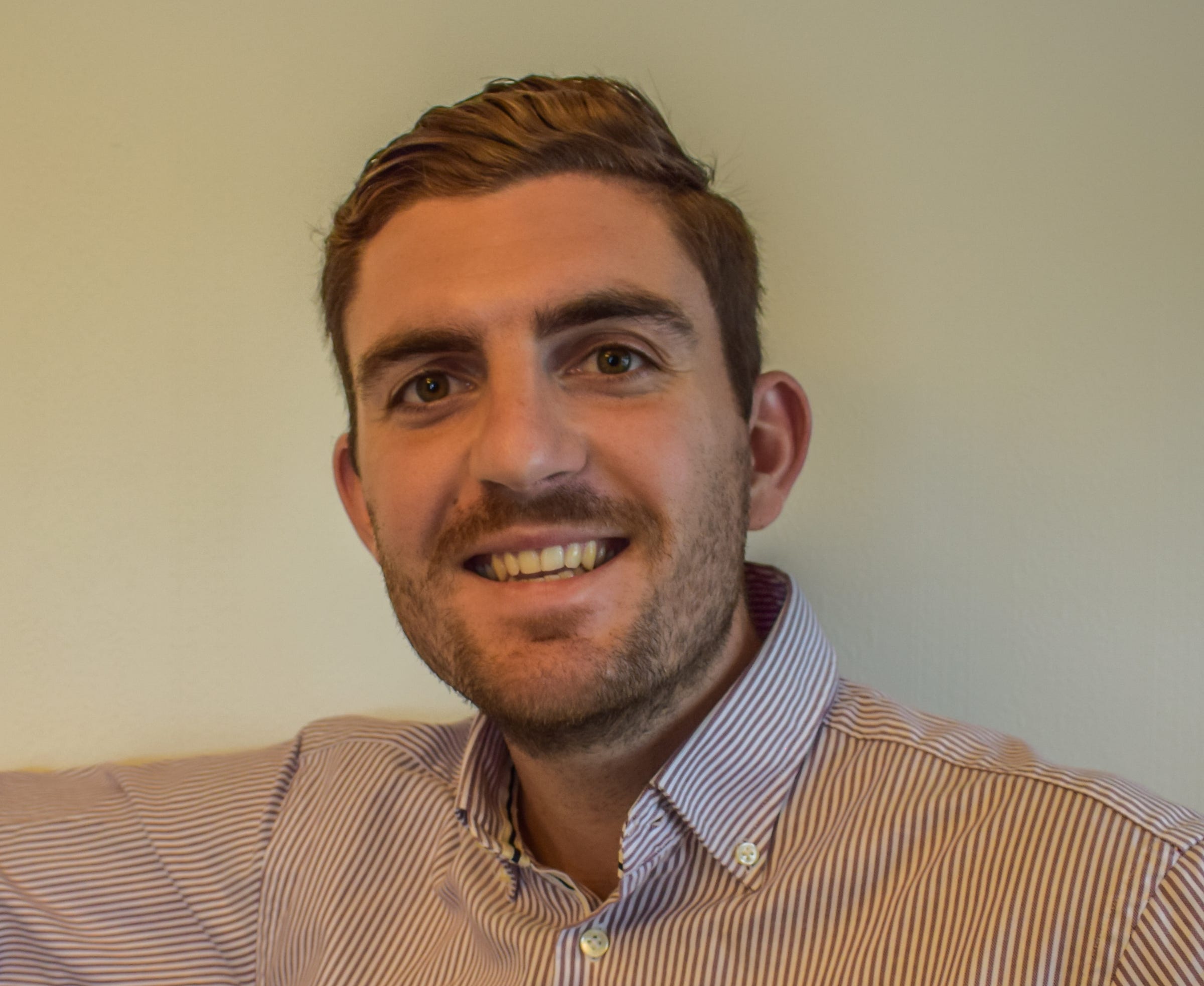 Lewis Richards – Medium