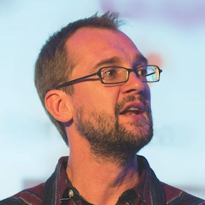 Oliver Lindberg – Medium