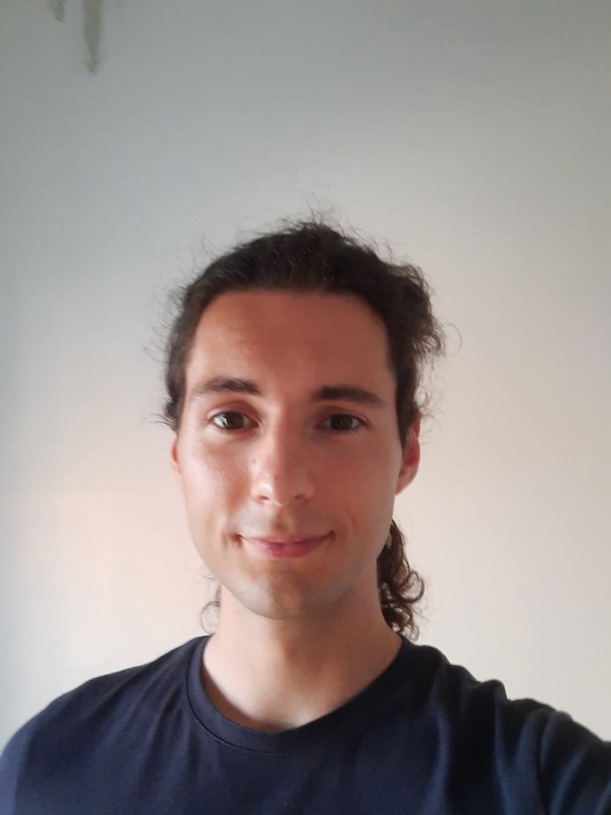 Geoffrey Bonias – Medium