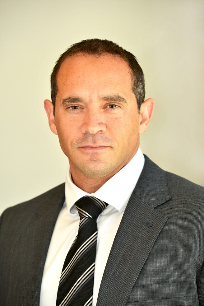 Irlon Terblanche – Medium