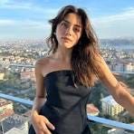 Kaela Voss Tyra Quin – Medium