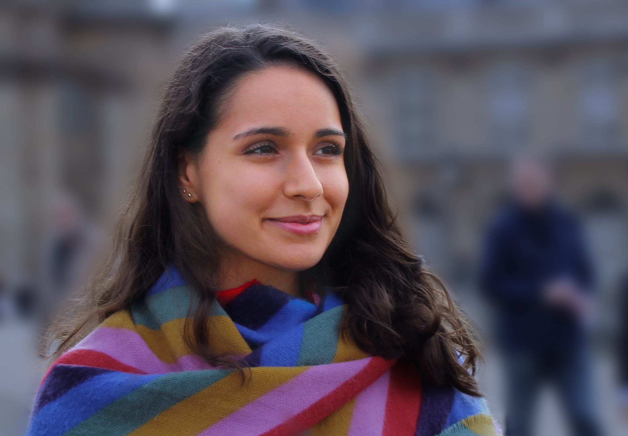 Victoria Sinikliyski – Medium