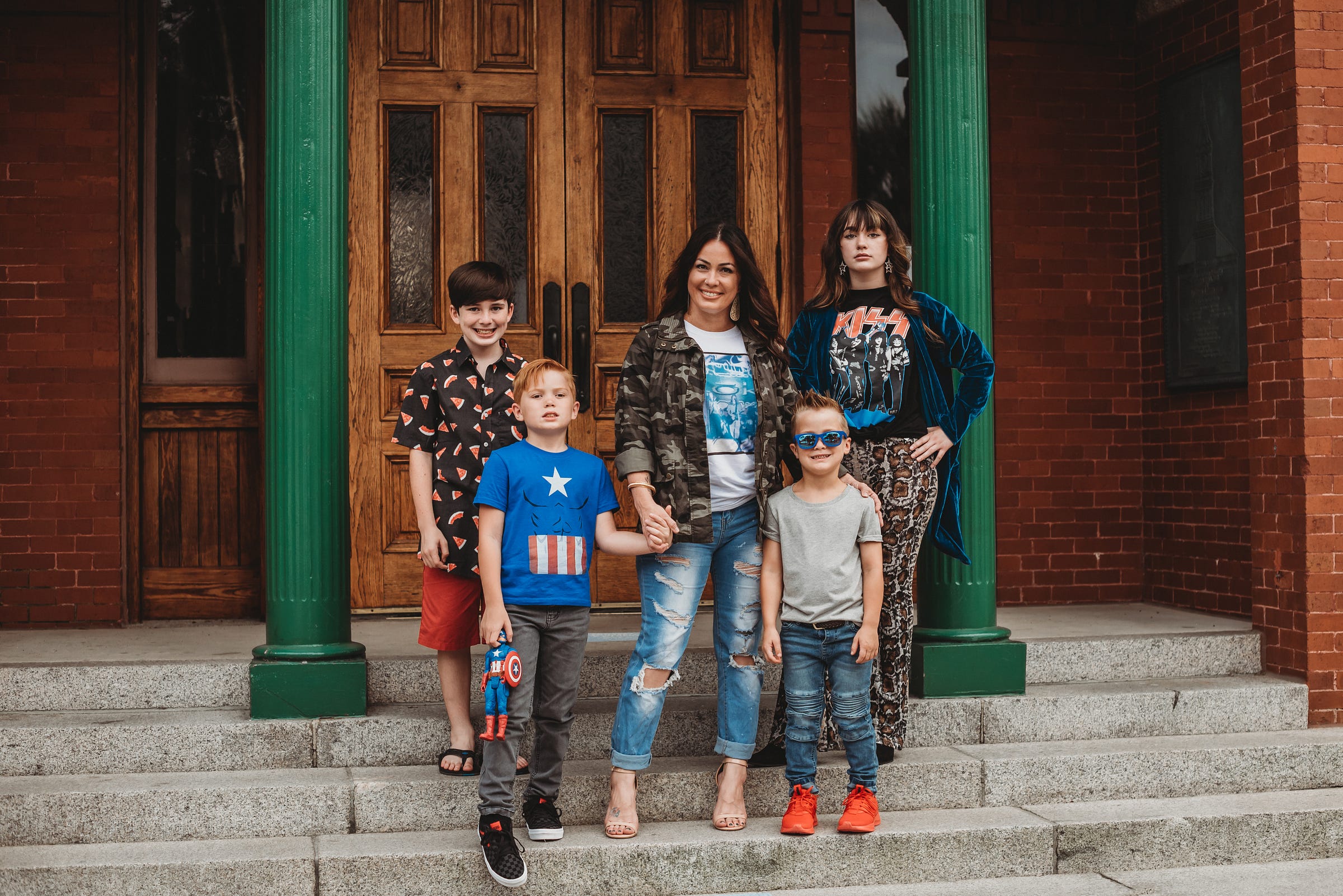 Victoria Lindamood – Medium