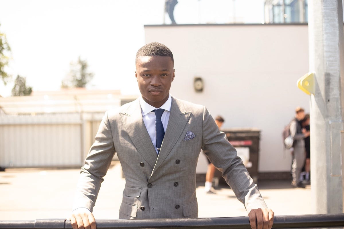 Ikem Agwuegbo – Medium