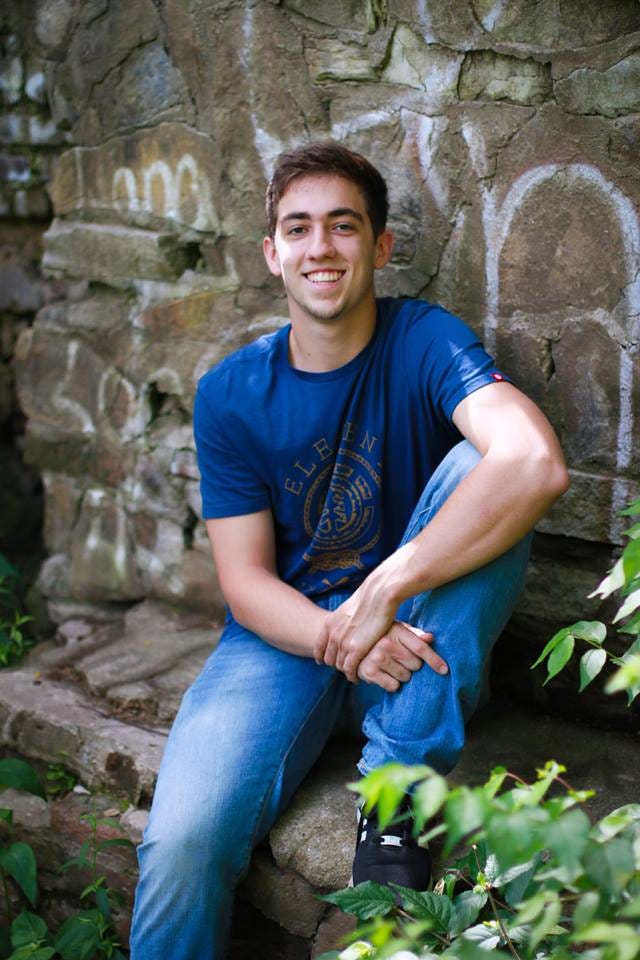 Grant Dennany – Medium