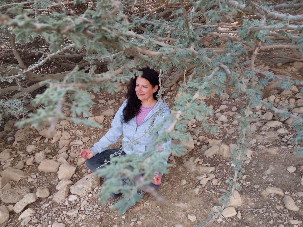 Mishel Kew – Medium