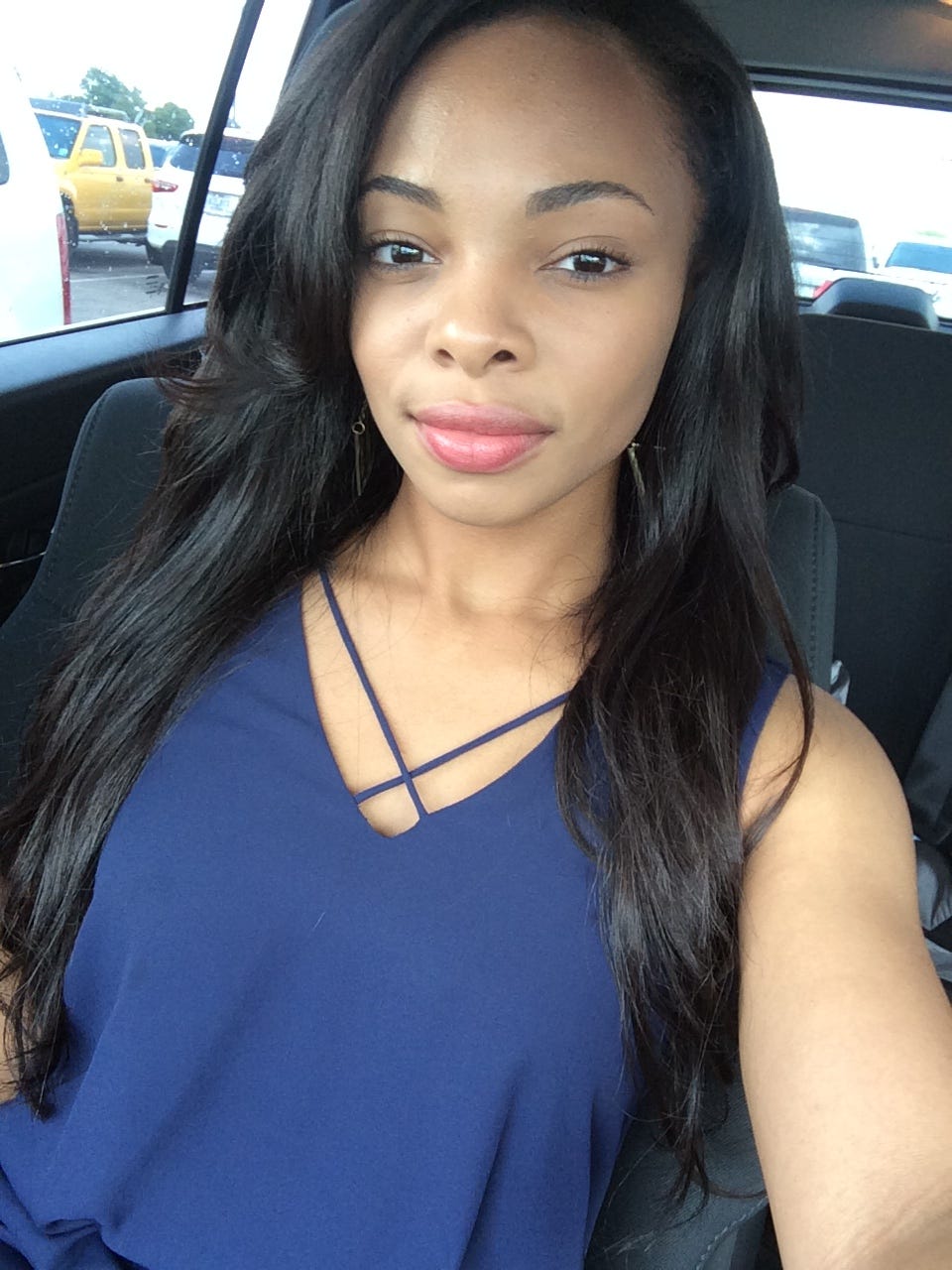 Ashley Hurst – Medium