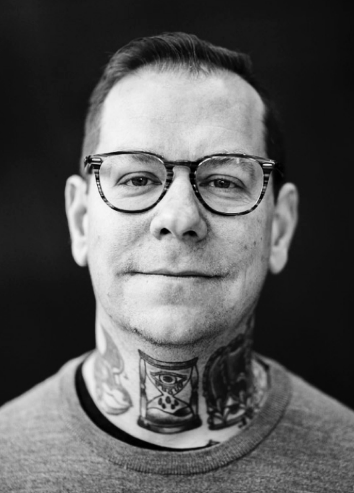 Aaron "Ron" Irizarry – Medium