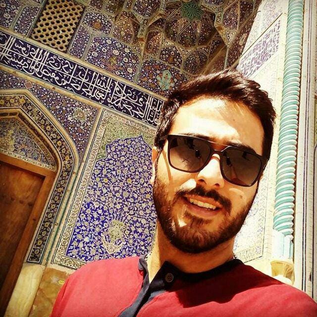 Danial Hatami – Medium