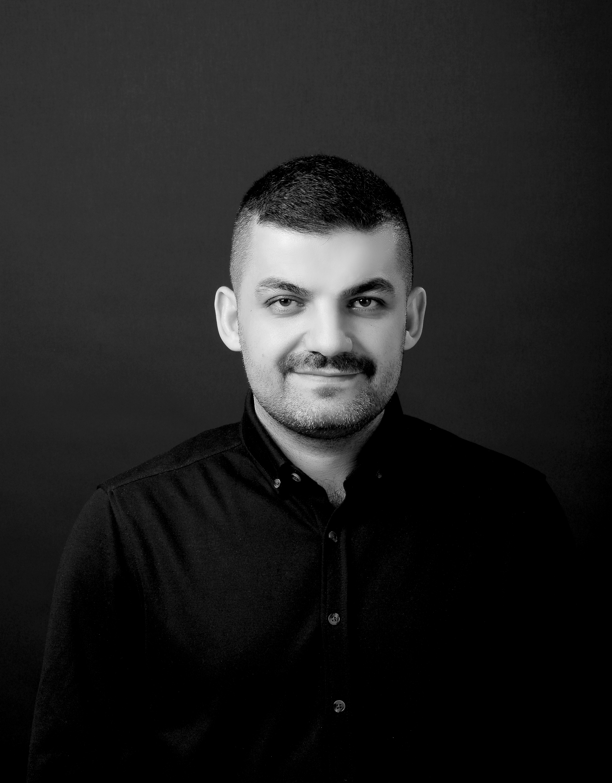 Talip Çolak – Medium