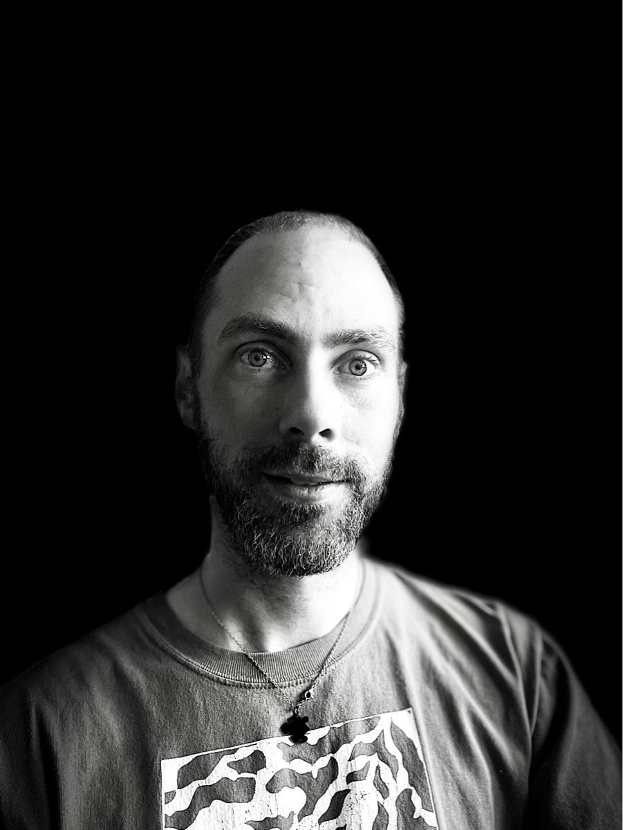 Devvyn Murphy – Medium