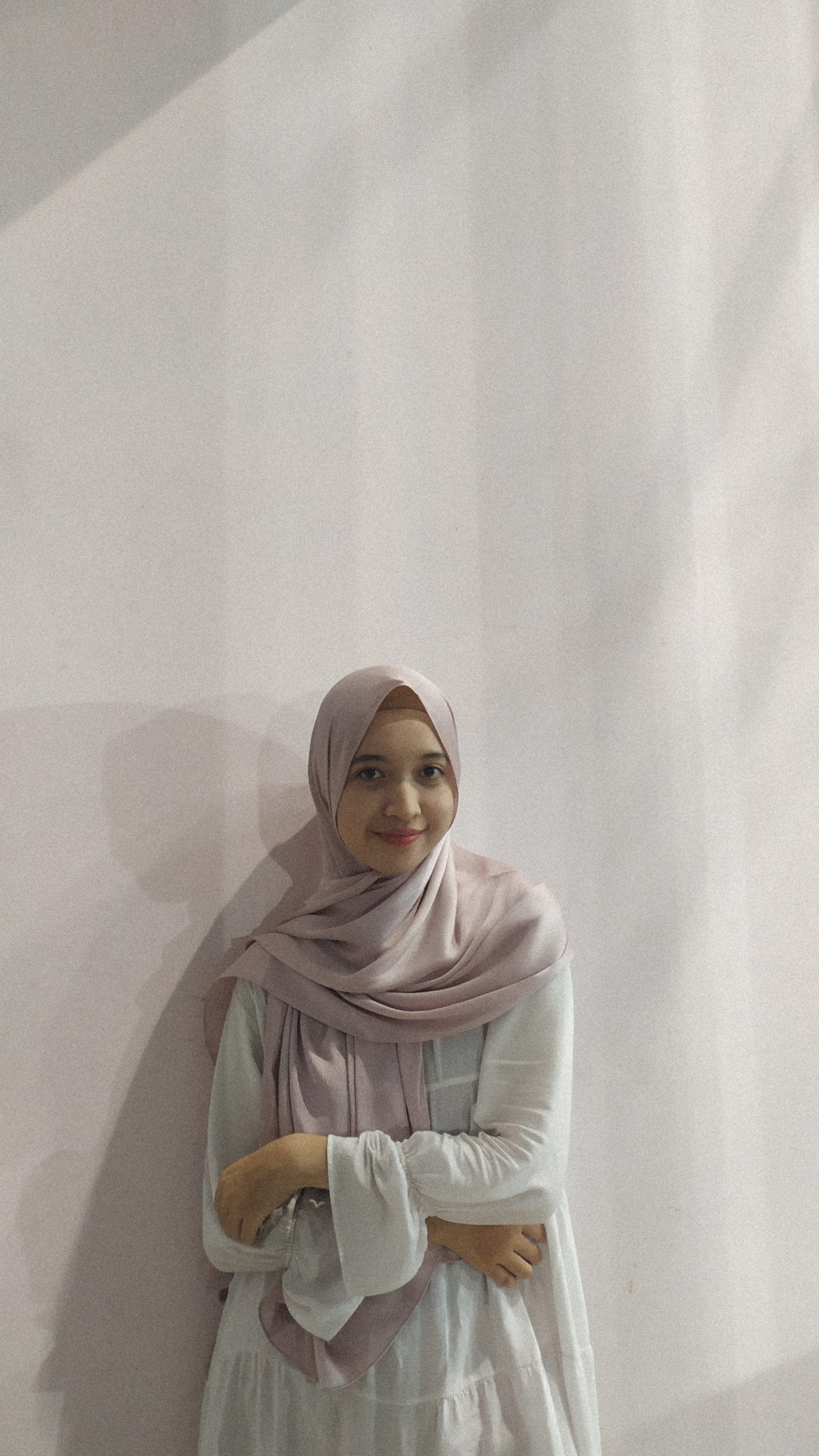 Fanny F. Aprilia – Medium