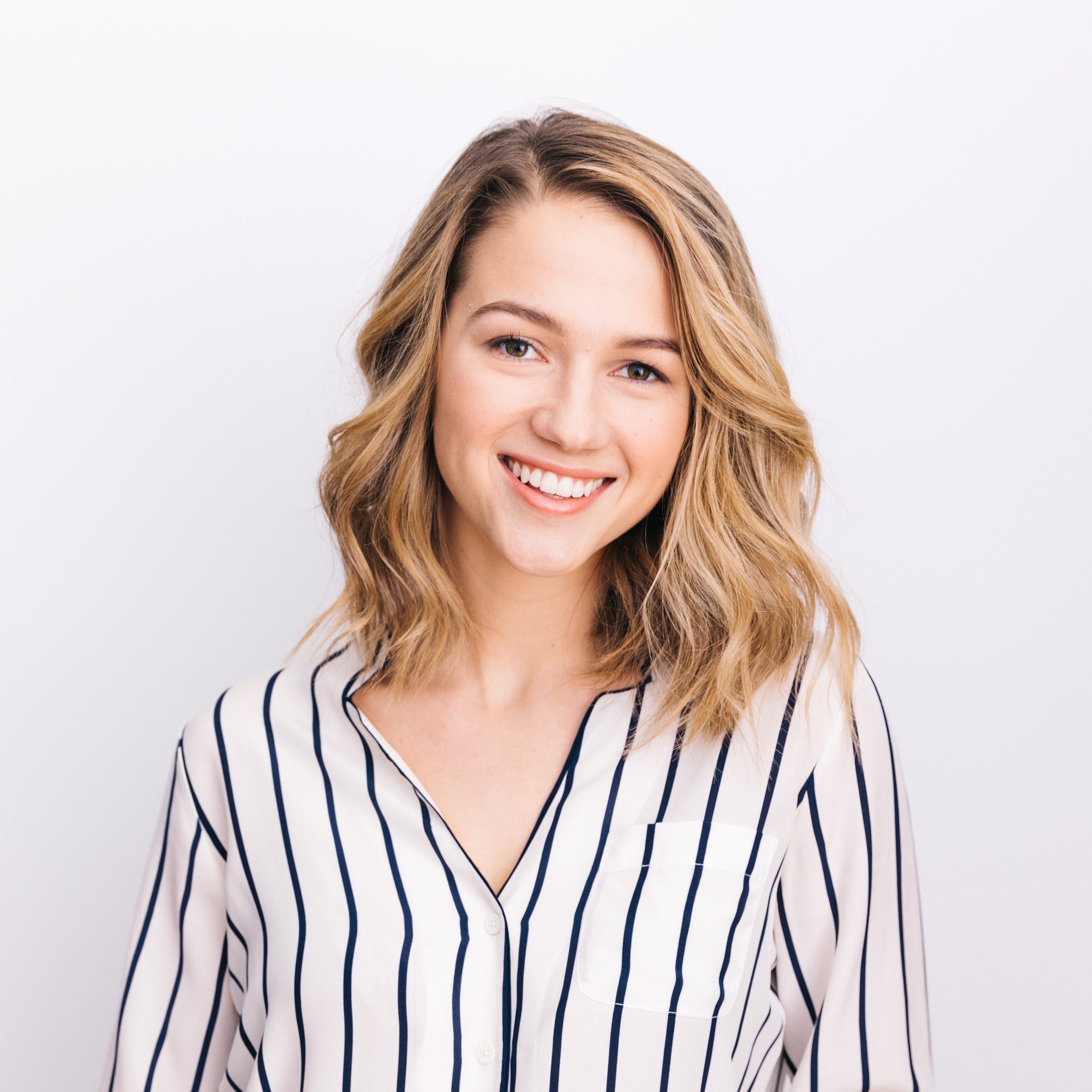Jaclyn Coleman – Medium