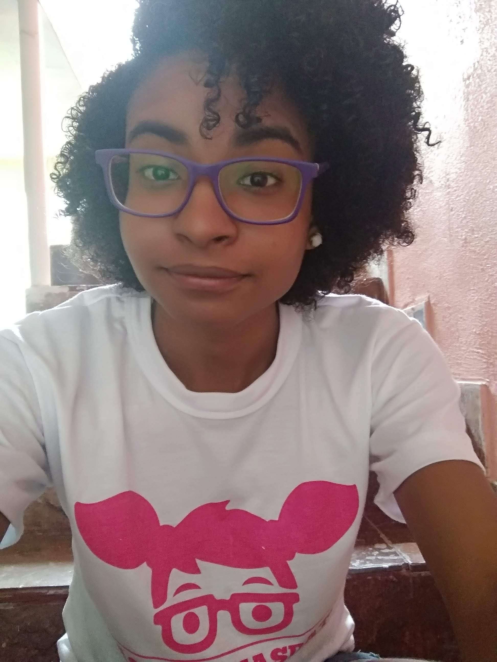 Brenda Costa – Medium