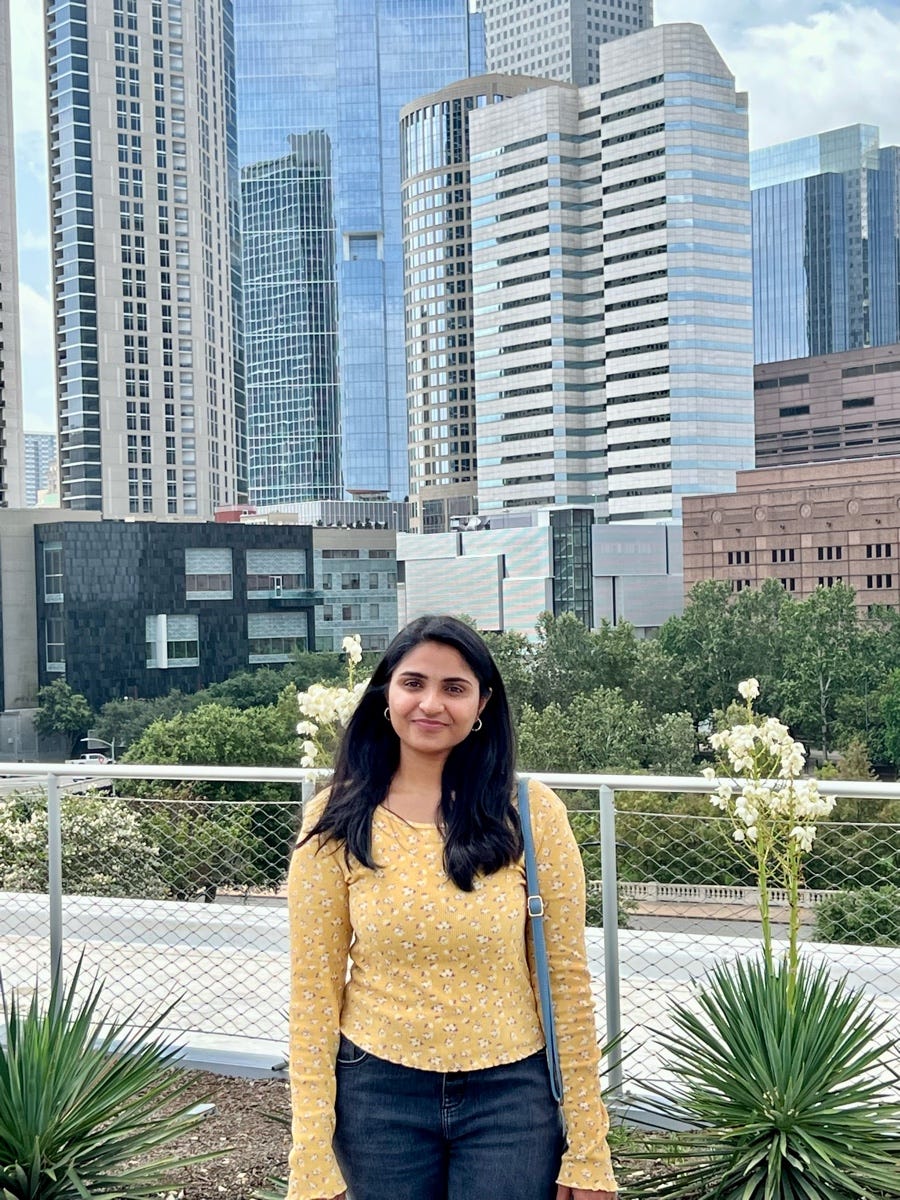 Asha Ravilla – Medium