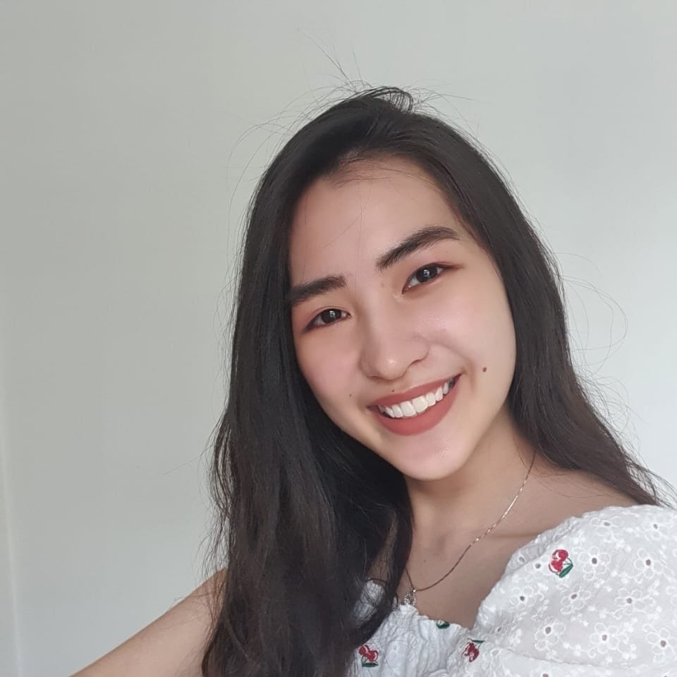 Huey Yee Ong – Medium