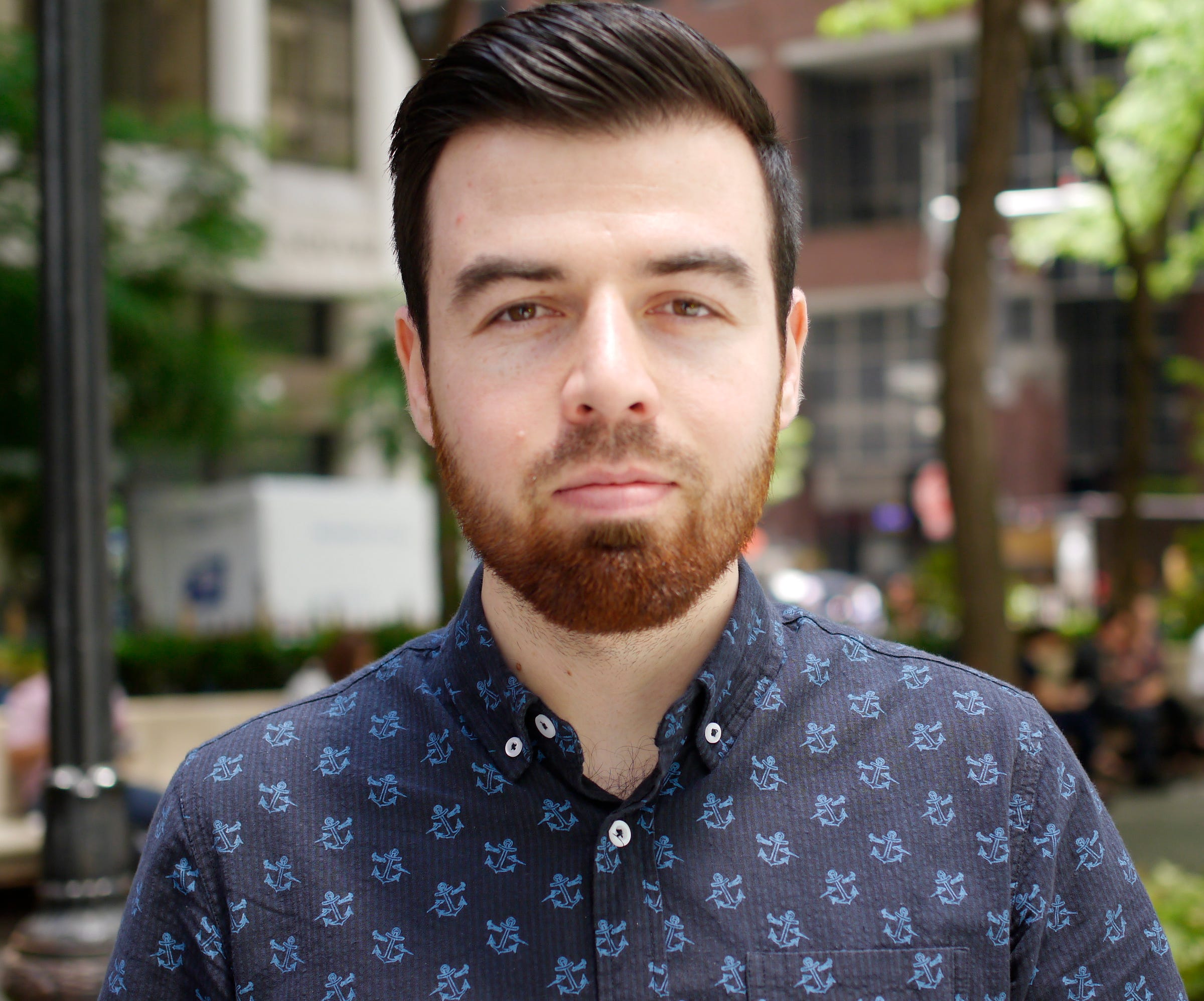 Ziyo Shams – Medium