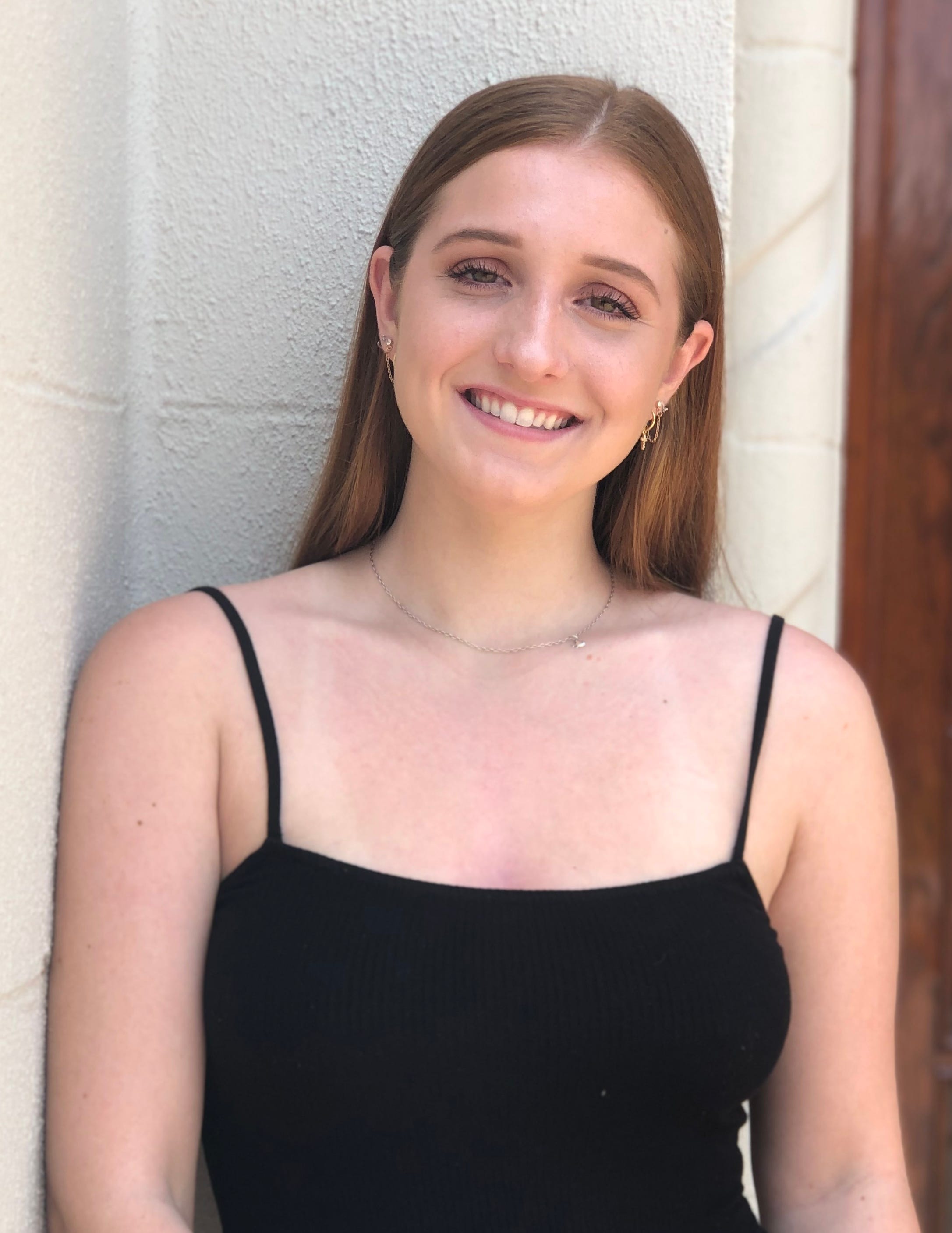 Emily Low – Medium