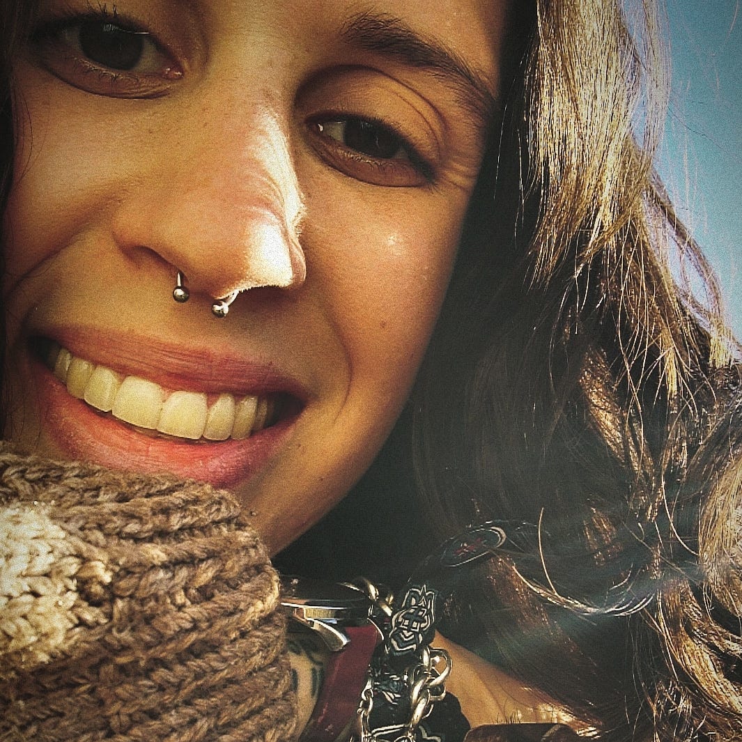 Micaela Requejo – Medium
